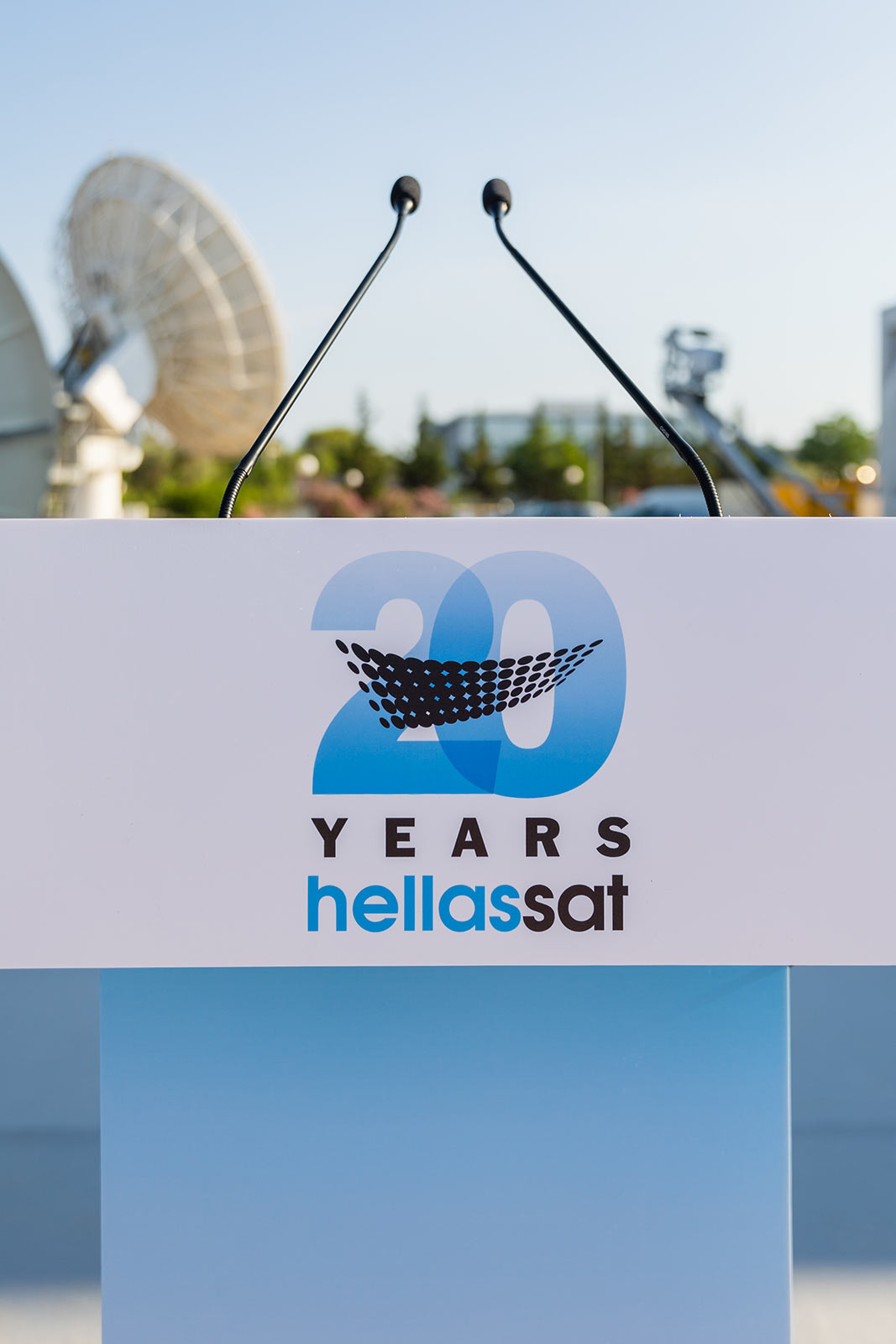 Hellas Sat successfully completes live demonstration of 5G satellite ...